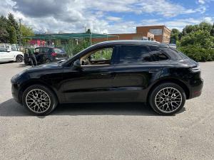 Melns Porsche Macan 2014 Klaipėda, ar dzinēja tilpumu 3.00 L un nobraukumu 95 tūkst. km par 24900 €, foto 11 vietnē AUTOMOTO.COM.LV