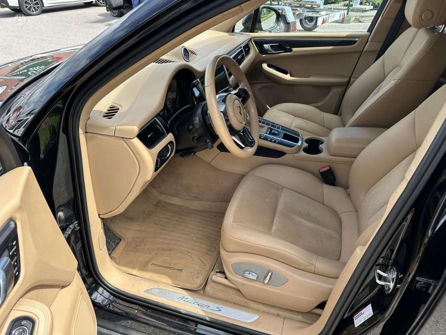 Melns Porsche Macan 2014 Klaipėda, ar dzinēja tilpumu 3.00 L un nobraukumu 95 tūkst. km par 24900 €, foto 12 vietnē AUTOMOTO.COM.LV