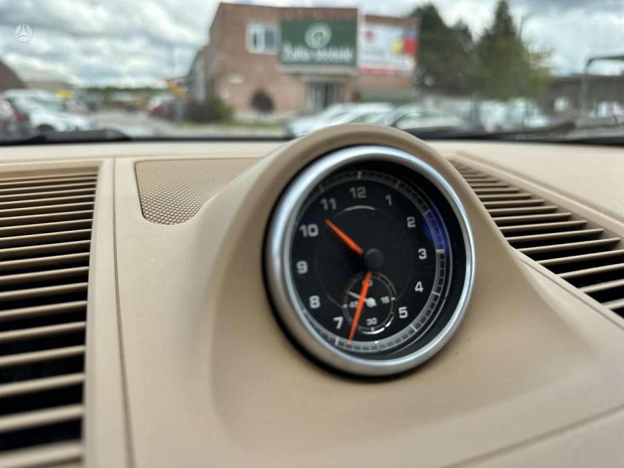 Melns Porsche Macan 2014 Klaipėda, ar dzinēja tilpumu 3.00 L un nobraukumu 95 tūkst. km par 24900 €, foto 22 vietnē AUTOMOTO.COM.LV