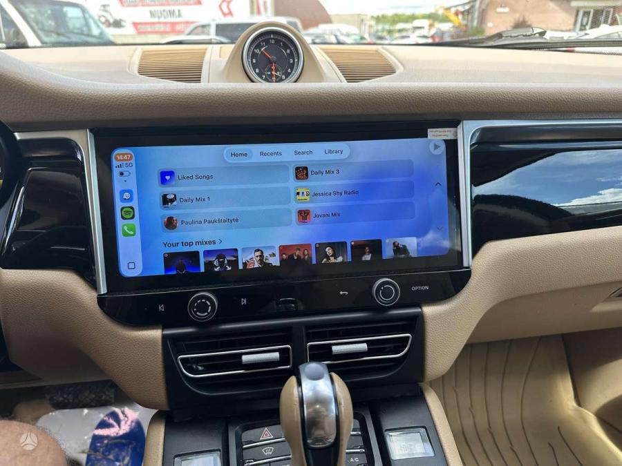 Melns Porsche Macan 2014 Klaipėda, ar dzinēja tilpumu 3.00 L un nobraukumu 95 tūkst. km par 24900 €, foto 24 vietnē AUTOMOTO.COM.LV