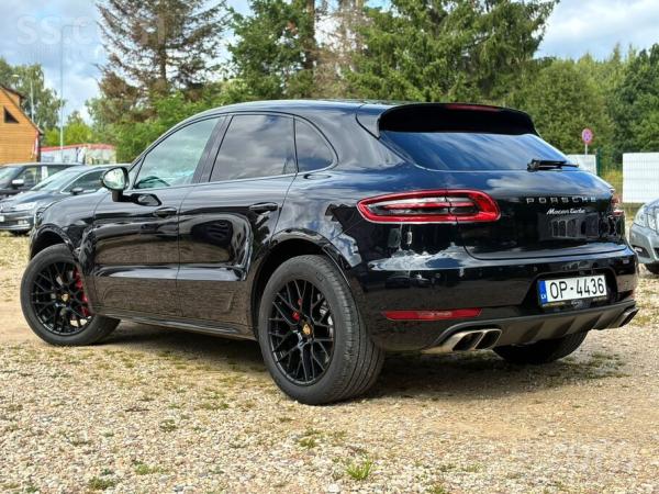 Black Porsche Macan 2014 in Kuldiga, with an engine capacity of 3.60 L and mileage of 217 thousand km for 23990 €, photo 4 on AUTOMOTO.COM.LV
