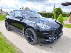 Melns Porsche Macan 2014 Rokiškis, ar dzinēja tilpumu 2.97 L un nobraukumu 258 tūkst. km par 22500 €, foto  vietnē AUTOMOTO.COM.LV