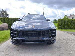 Melns Porsche Macan 2014 Rokiškis, ar dzinēja tilpumu 2.97 L un nobraukumu 258 tūkst. km par 22500 €, foto 4 vietnē AUTOMOTO.COM.LV
