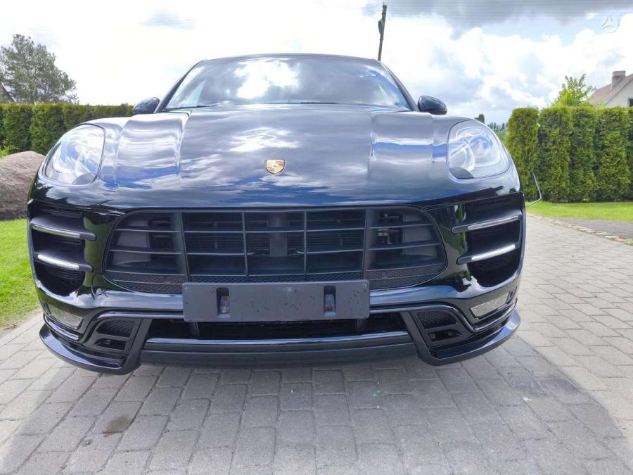 Melns Porsche Macan 2014 Rokiškis, ar dzinēja tilpumu 2.97 L un nobraukumu 258 tūkst. km par 22500 €, foto 5 vietnē AUTOMOTO.COM.LV