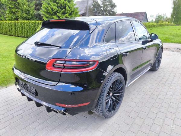 Melns Porsche Macan 2014 Rokiškis, ar dzinēja tilpumu 2.97 L un nobraukumu 258 tūkst. km par 22500 €, foto 9 vietnē AUTOMOTO.COM.LV
