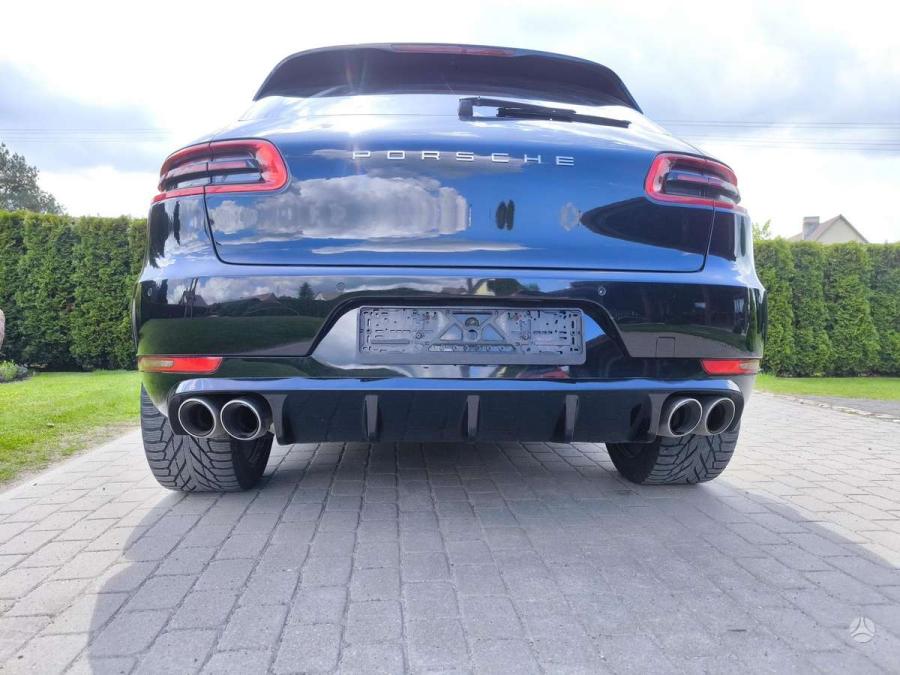 Melns Porsche Macan 2014 Rokiškis, ar dzinēja tilpumu 2.97 L un nobraukumu 258 tūkst. km par 22500 €, foto 15 vietnē AUTOMOTO.COM.LV