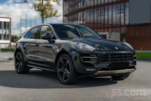 Melns Porsche Macan 2015 Liepāja, ar dzinēja tilpumu 3.60 L un nobraukumu 220 tūkst. km par 22000 €, foto 5 vietnē AUTOMOTO.COM.LV