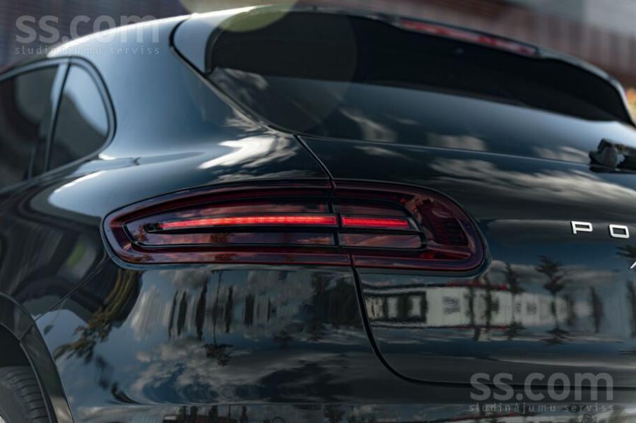 Melns Porsche Macan 2015 Liepāja, ar dzinēja tilpumu 3.60 L un nobraukumu 220 tūkst. km par 22000 €, foto 11 vietnē AUTOMOTO.COM.LV