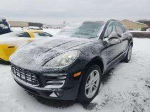 Black Porsche Macan 2015 in Siauliai, with an engine capacity of 3.00 L and mileage of 144 thousand km for 10500 €, photo 3 on AUTOMOTO.COM.LV