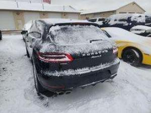 Black Porsche Macan 2015 in Siauliai, with an engine capacity of 3.00 L and mileage of 144 thousand km for 10500 €, photo 5 on AUTOMOTO.COM.LV