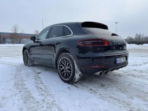 Melns Porsche Macan 2015 Šauļi, ar dzinēja tilpumu 2.97 L un nobraukumu 228 tūkst. km par 28000 €, foto 7 vietnē AUTOMOTO.COM.LV