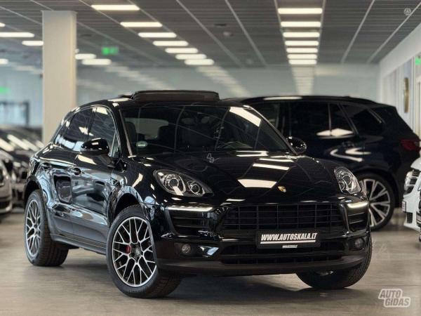 Black Porsche Macan 2015 in Klaipeda, with an engine capacity of 3.00 L and mileage of 196 thousand km for 24750 €, photo 4 on AUTOMOTO.COM.LV