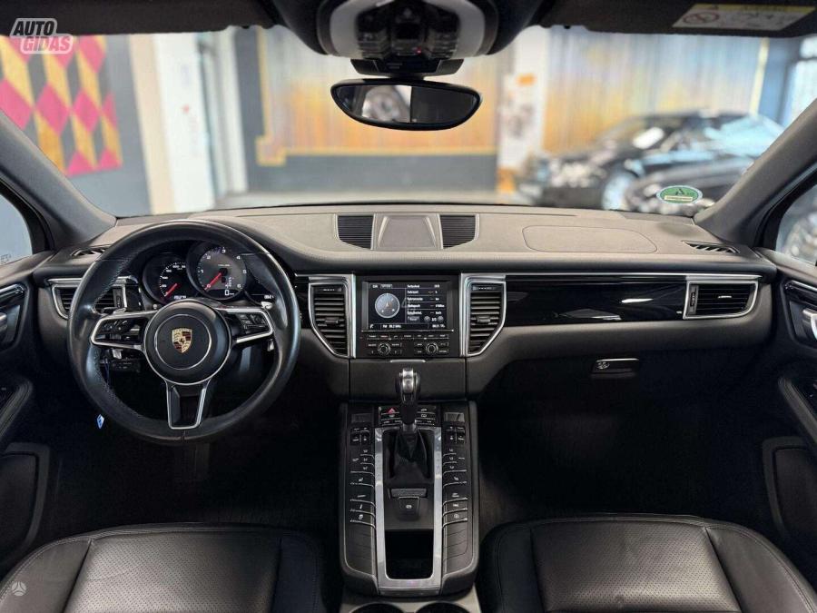 Melns Porsche Macan 2015 Klaipėda, ar dzinēja tilpumu 3.00 L un nobraukumu 196 tūkst. km par 24750 €, foto 17 vietnē AUTOMOTO.COM.LV