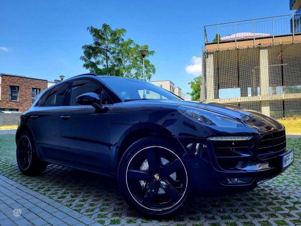 Melns Porsche Macan 2015 Viļņa, ar dzinēja tilpumu 2.97 L un nobraukumu 137 tūkst. km par 26500 €, foto 5 vietnē AUTOMOTO.COM.LV