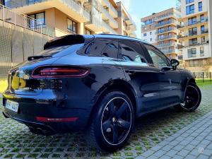 Black Porsche Macan 2015 in Vilnius, with an engine capacity of 2.97 L and mileage of 137 thousand km for 26500 €, photo 7 on AUTOMOTO.COM.LV