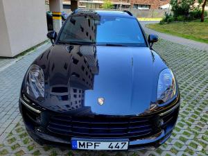 Black Porsche Macan 2015 in Vilnius, with an engine capacity of 2.97 L and mileage of 137 thousand km for 26500 €, photo 9 on AUTOMOTO.COM.LV
