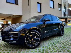 Black Porsche Macan 2015 in Vilnius, with an engine capacity of 2.97 L and mileage of 137 thousand km for 26500 €, photo 13 on AUTOMOTO.COM.LV