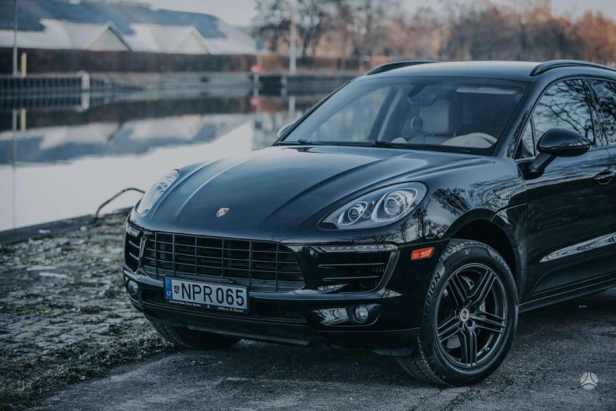 Melns Porsche Macan 2015 Šauļi, ar dzinēja tilpumu 3.00 L un nobraukumu 150 tūkst. km par 20499 €, foto 5 vietnē AUTOMOTO.COM.LV