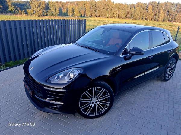Порше Масан 2015 в Паланга на AUTOMOTO.COM.LV Черный Порше Масан 2015 в Паланга, объемом двигателя 2.97 л и пробегом 229 тыс. км за 19500 €, фото 4 на AUTOMOTO.COM.LV
