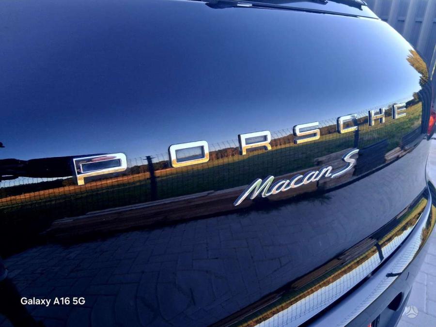 Черный Порше Масан 2015 в Паланга, объемом двигателя 2.97 л и пробегом 229 тыс. км за 19500 €, фото 6 на AUTOMOTO.COM.LV