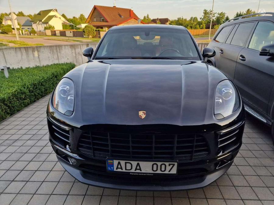 Melns Porsche Macan 2016 Vilkaviškis, ar dzinēja tilpumu 3.00 L un nobraukumu 139 tūkst. km par 25599 €, foto 7 vietnē AUTOMOTO.COM.LV