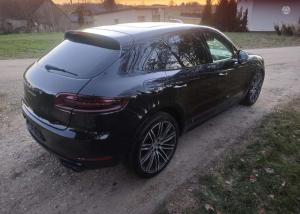 Black Porsche Macan 2016 in Telschi, with an engine capacity of 3.60 L and mileage of 151 thousand km for 17800 €, photo 7 on AUTOMOTO.COM.LV