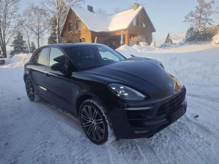 Melns Porsche Macan 2016 Telšiai, ar dzinēja tilpumu 3.60 L un nobraukumu 154 tūkst. km par 16900 €, foto 10 vietnē AUTOMOTO.COM.LV