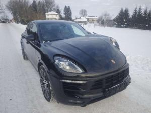 Black Porsche Macan 2016 in Telschi, with an engine capacity of 3.60 L and mileage of 151 thousand km for 16700 €, photo  on AUTOMOTO.COM.LV