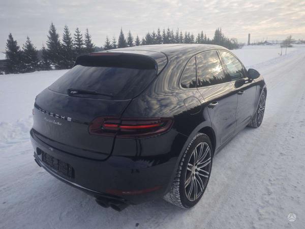 Melns Porsche Macan 2016 Telšiai, ar dzinēja tilpumu 3.60 L un nobraukumu 151 tūkst. km par 16700 €, foto 5 vietnē AUTOMOTO.COM.LV