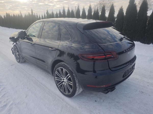 Melns Porsche Macan 2016 Telšiai, ar dzinēja tilpumu 3.60 L un nobraukumu 151 tūkst. km par 16700 €, foto 10 vietnē AUTOMOTO.COM.LV