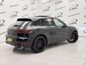 Melns Porsche Macan 2016 Viļņa, ar dzinēja tilpumu 3.00 L un nobraukumu 147 tūkst. km par 20900 €, foto 4 vietnē AUTOMOTO.COM.LV