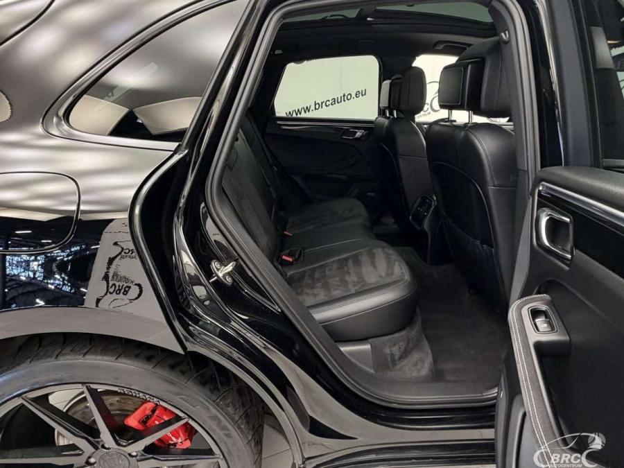 Melns Porsche Macan 2016 Viļņa, ar dzinēja tilpumu 3.00 L un nobraukumu 147 tūkst. km par 20900 €, foto 12 vietnē AUTOMOTO.COM.LV