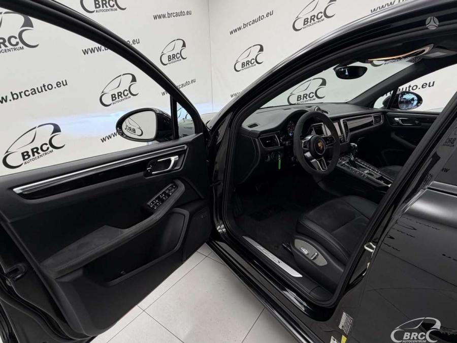 Melns Porsche Macan 2016 Viļņa, ar dzinēja tilpumu 3.00 L un nobraukumu 147 tūkst. km par 20900 €, foto 21 vietnē AUTOMOTO.COM.LV