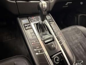 Melns Porsche Macan 2016 Viļņa, ar dzinēja tilpumu 3.00 L un nobraukumu 147 tūkst. km par 20900 €, foto 29 vietnē AUTOMOTO.COM.LV