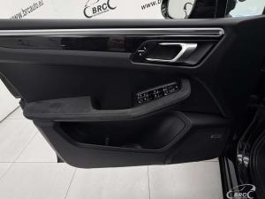 Melns Porsche Macan 2016 Viļņa, ar dzinēja tilpumu 3.00 L un nobraukumu 147 tūkst. km par 20900 €, foto 22 vietnē AUTOMOTO.COM.LV