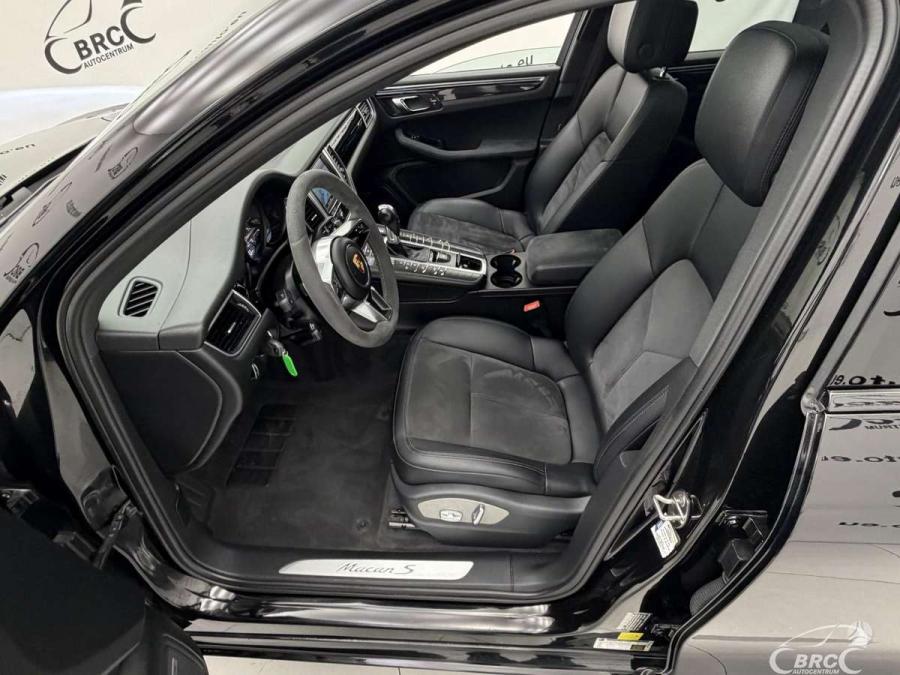 Melns Porsche Macan 2016 Viļņa, ar dzinēja tilpumu 3.00 L un nobraukumu 147 tūkst. km par 20900 €, foto 23 vietnē AUTOMOTO.COM.LV