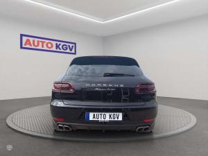 Melns Porsche Macan 2016 Viļņa, ar dzinēja tilpumu 3.60 L un nobraukumu 104 tūkst. km par 28999 €, foto 5 vietnē AUTOMOTO.COM.LV