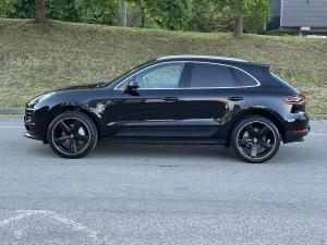 Black Porsche Macan 2016 in Jonava, with an engine capacity of 2.97 L and mileage of 269 thousand km for 23500 €, photo 6 on AUTOMOTO.COM.LV