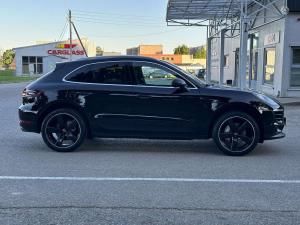 Black Porsche Macan 2016 in Jonava, with an engine capacity of 2.97 L and mileage of 269 thousand km for 23500 €, photo 15 on AUTOMOTO.COM.LV