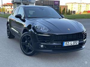 Black Porsche Macan 2016 in Jonava, with an engine capacity of 2.97 L and mileage of 269 thousand km for 23500 €, photo 17 on AUTOMOTO.COM.LV