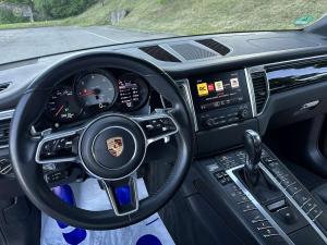 Black Porsche Macan 2016 in Jonava, with an engine capacity of 2.97 L and mileage of 269 thousand km for 23500 €, photo 26 on AUTOMOTO.COM.LV