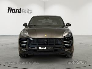 Melns Porsche Macan 2016 Tallina, ar dzinēja tilpumu 3.60 L un nobraukumu 225 tūkst. km par 27900 €, foto 4 vietnē AUTOMOTO.COM.LV