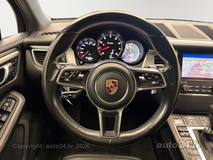 Melns Porsche Macan 2016 Tallina, ar dzinēja tilpumu 3.60 L un nobraukumu 225 tūkst. km par 27900 €, foto 9 vietnē AUTOMOTO.COM.LV