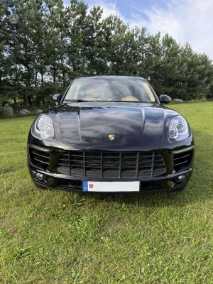 Melns Porsche Macan 2016 Alīta, ar dzinēja tilpumu 3.00 L un nobraukumu 219 tūkst. km par 21800 €, foto 3 vietnē AUTOMOTO.COM.LV