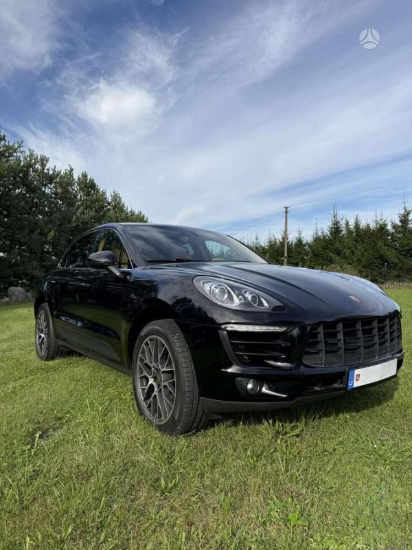 Melns Porsche Macan 2016 Alīta, ar dzinēja tilpumu 3.00 L un nobraukumu 219 tūkst. km par 21800 €, foto 7 vietnē AUTOMOTO.COM.LV