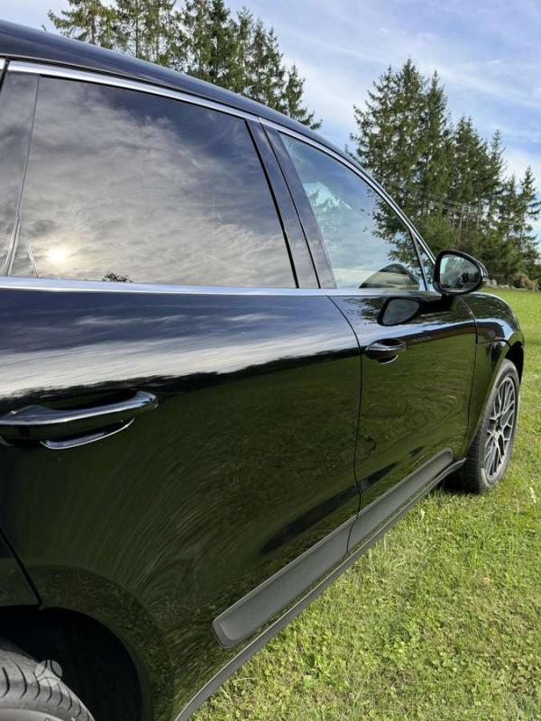 Melns Porsche Macan 2016 Alīta, ar dzinēja tilpumu 3.00 L un nobraukumu 219 tūkst. km par 21800 €, foto 11 vietnē AUTOMOTO.COM.LV