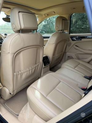 Melns Porsche Macan 2016 Alīta, ar dzinēja tilpumu 3.00 L un nobraukumu 219 tūkst. km par 21800 €, foto 19 vietnē AUTOMOTO.COM.LV