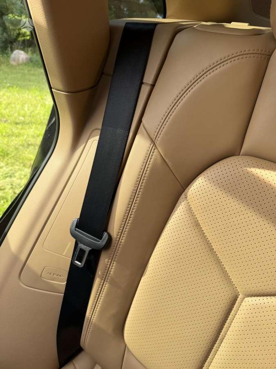Melns Porsche Macan 2016 Alīta, ar dzinēja tilpumu 3.00 L un nobraukumu 219 tūkst. km par 21800 €, foto 29 vietnē AUTOMOTO.COM.LV
