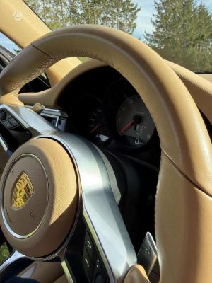 Melns Porsche Macan 2016 Alīta, ar dzinēja tilpumu 3.00 L un nobraukumu 219 tūkst. km par 21800 €, foto 35 vietnē AUTOMOTO.COM.LV