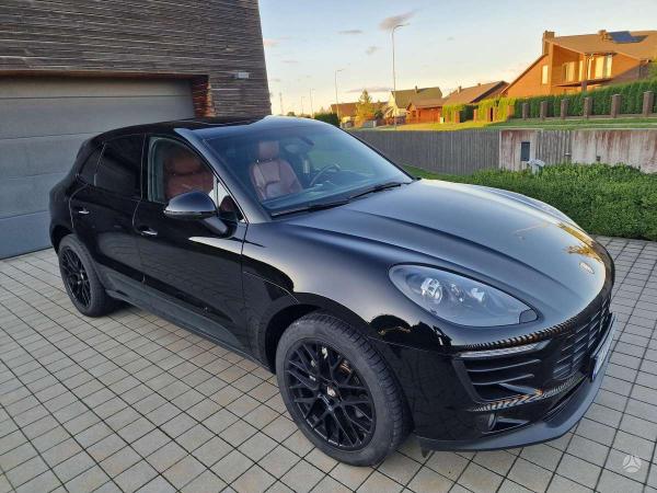 Melns Porsche Macan 2016 Vilkaviškis, ar dzinēja tilpumu 3.00 L un nobraukumu 151 tūkst. km par 21499 €, foto 1 vietnē AUTOMOTO.COM.LV